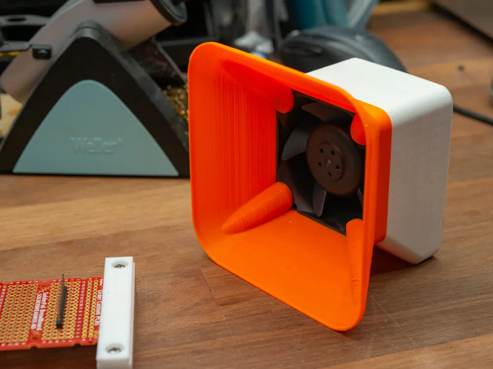 Tabletop solder fume extractor by flummer - MakerWorld