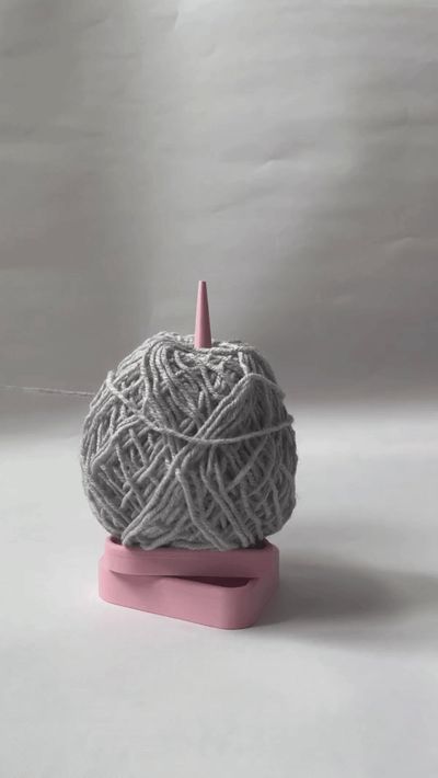 Rotating Heart Yarn Spinner - No Bearings Needed by Jamburgg - MakerWorld