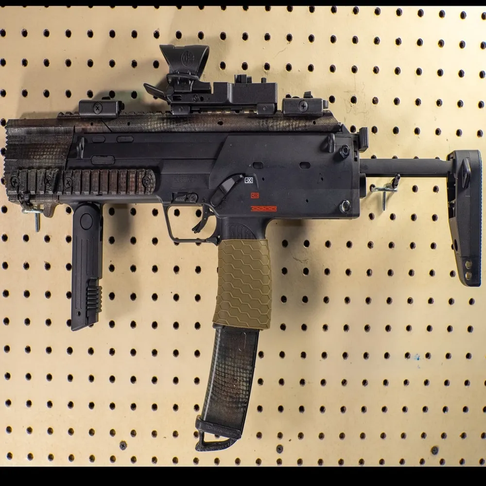 Elite Force HK MP7 A1 AEG - Muzzle/Battery Space by Maverick0197 ...