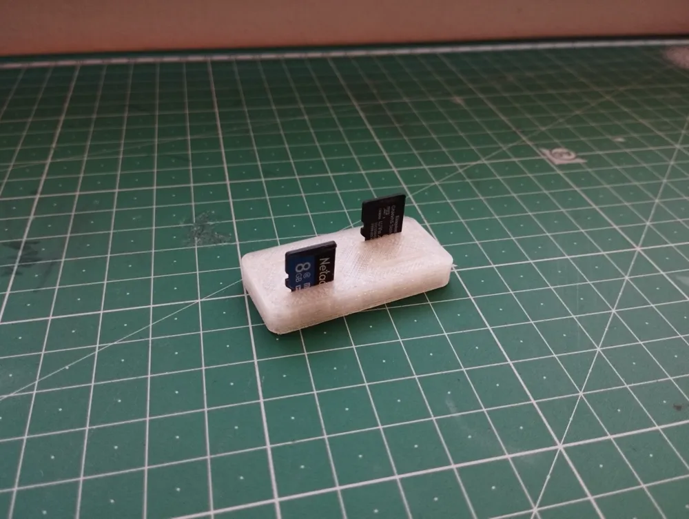 MicroSD Card Organizer by Dauwt - MakerWorld