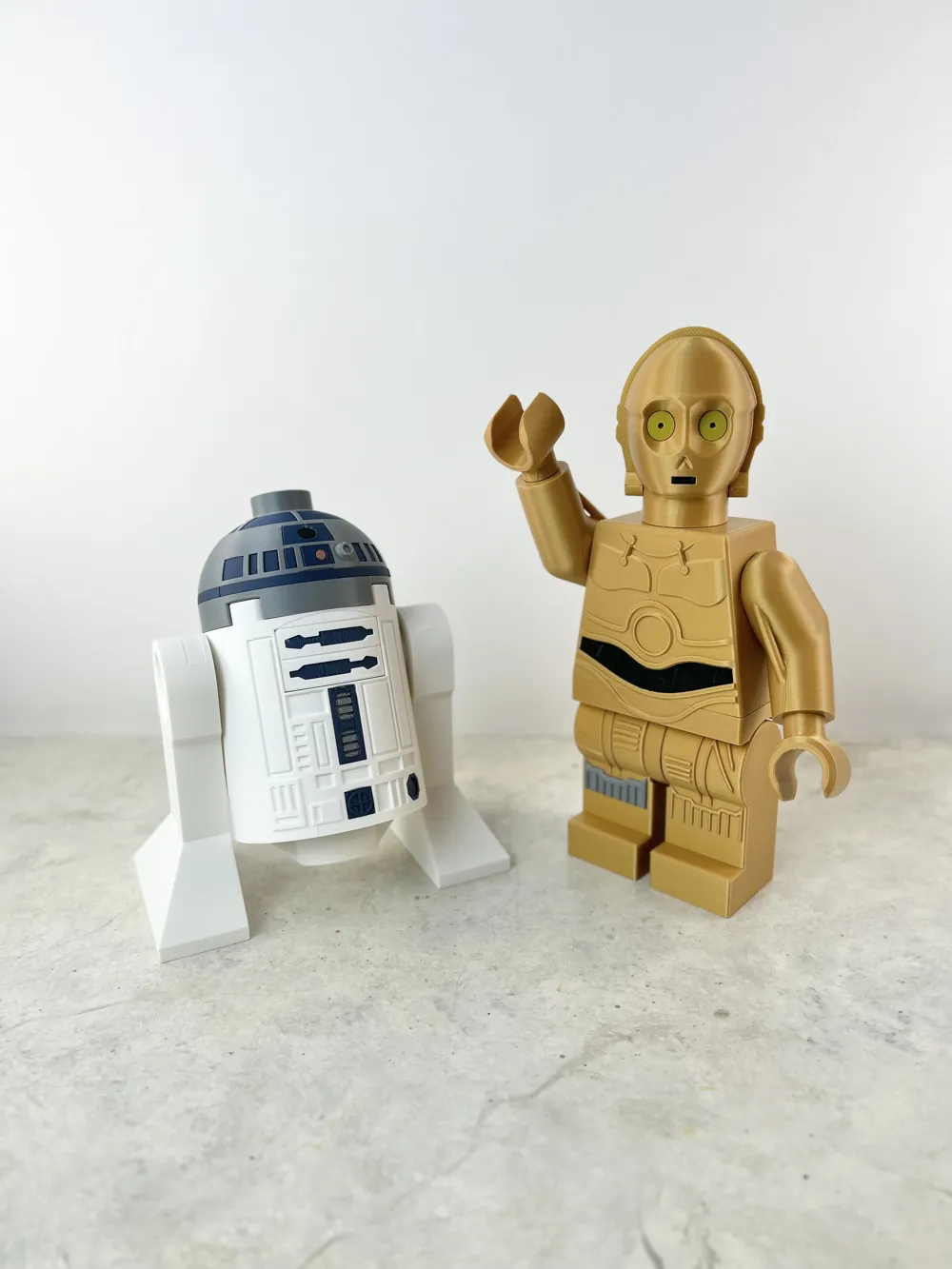 R2-D2 - Big Brick Figure by BigBricks - MakerWorld