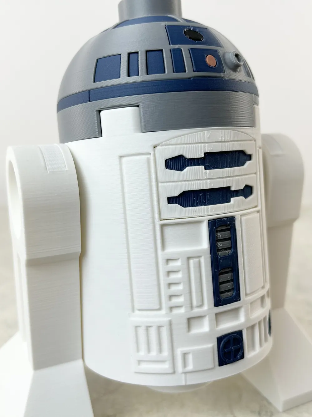 R2-D2 - Big Brick Figure by BigBricks - MakerWorld