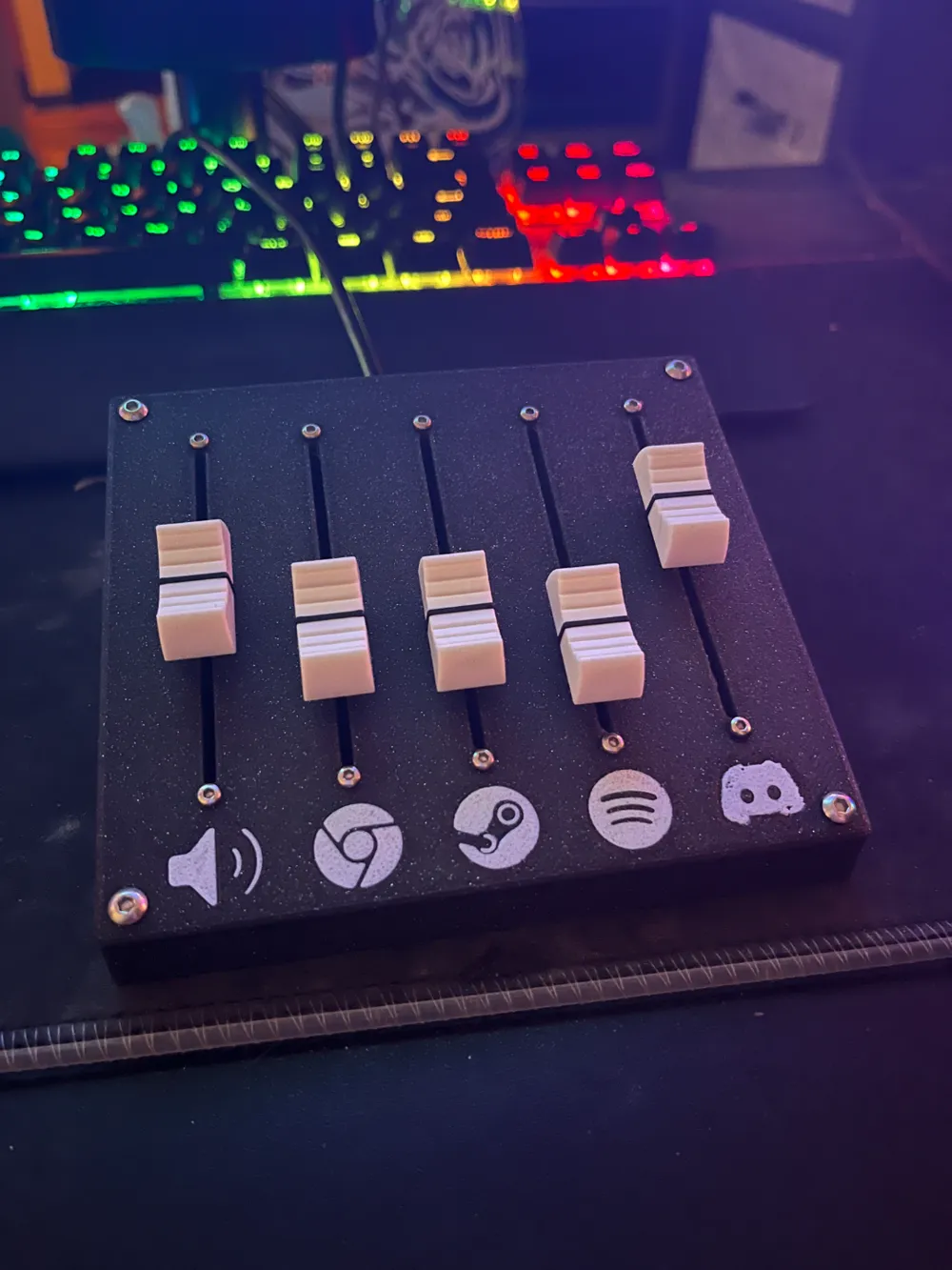 Deej Volume Mixer by Connor - MakerWorld