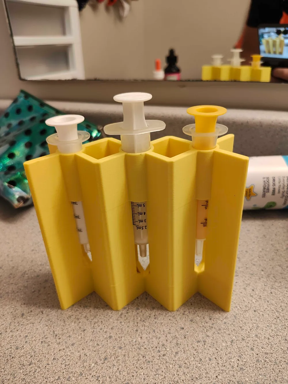 Baby Syringe Rack - Gen 3 by Richard Nguyen - MakerWorld