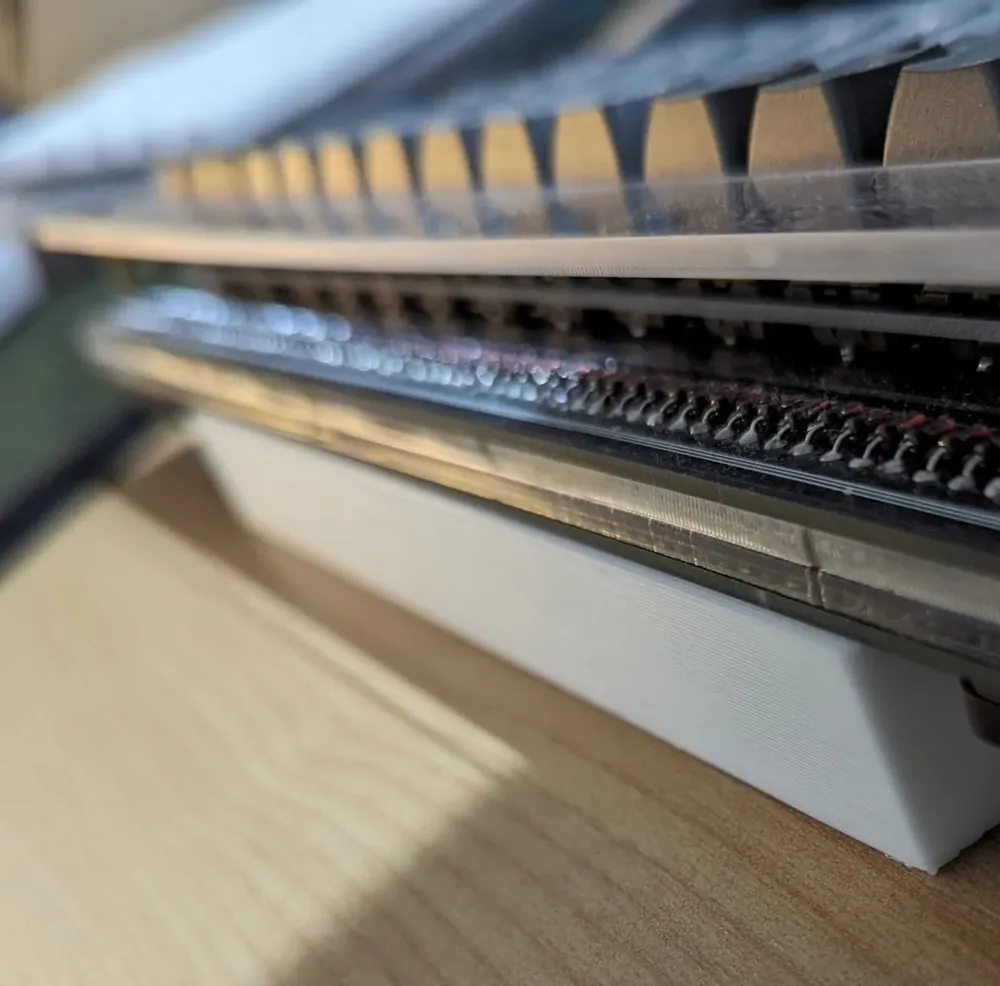 Keyboard Angle Legs Base - Nibble65 Mech Keyboard by tsarrr - MakerWorld