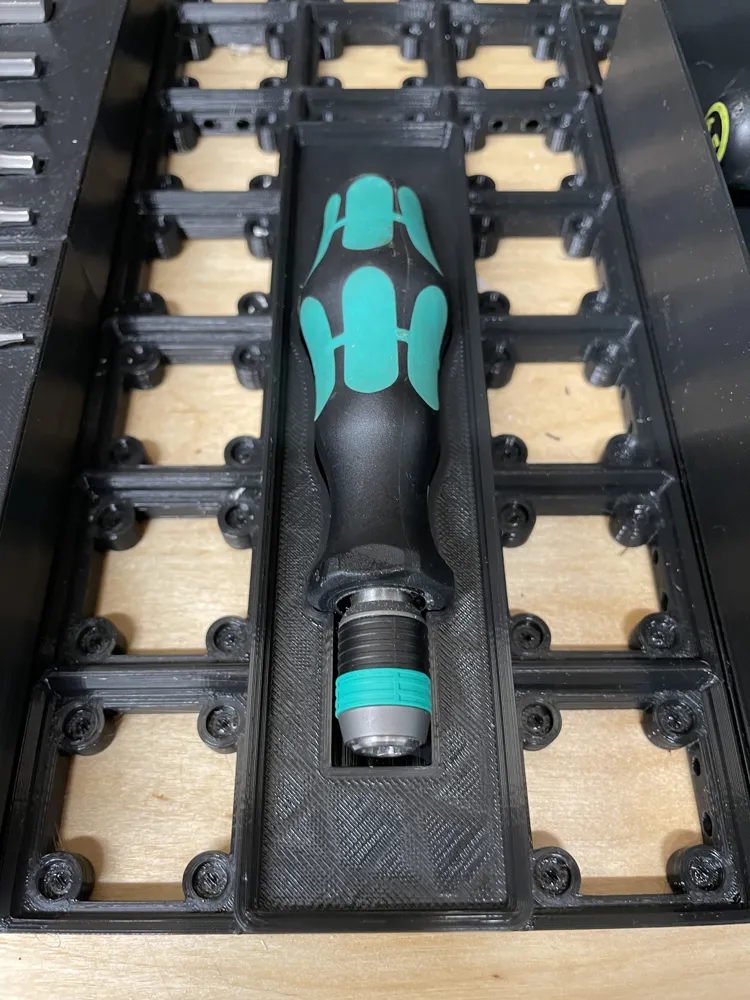 Wera 816R Screwdriver Gridfinity by dtsn - MakerWorld