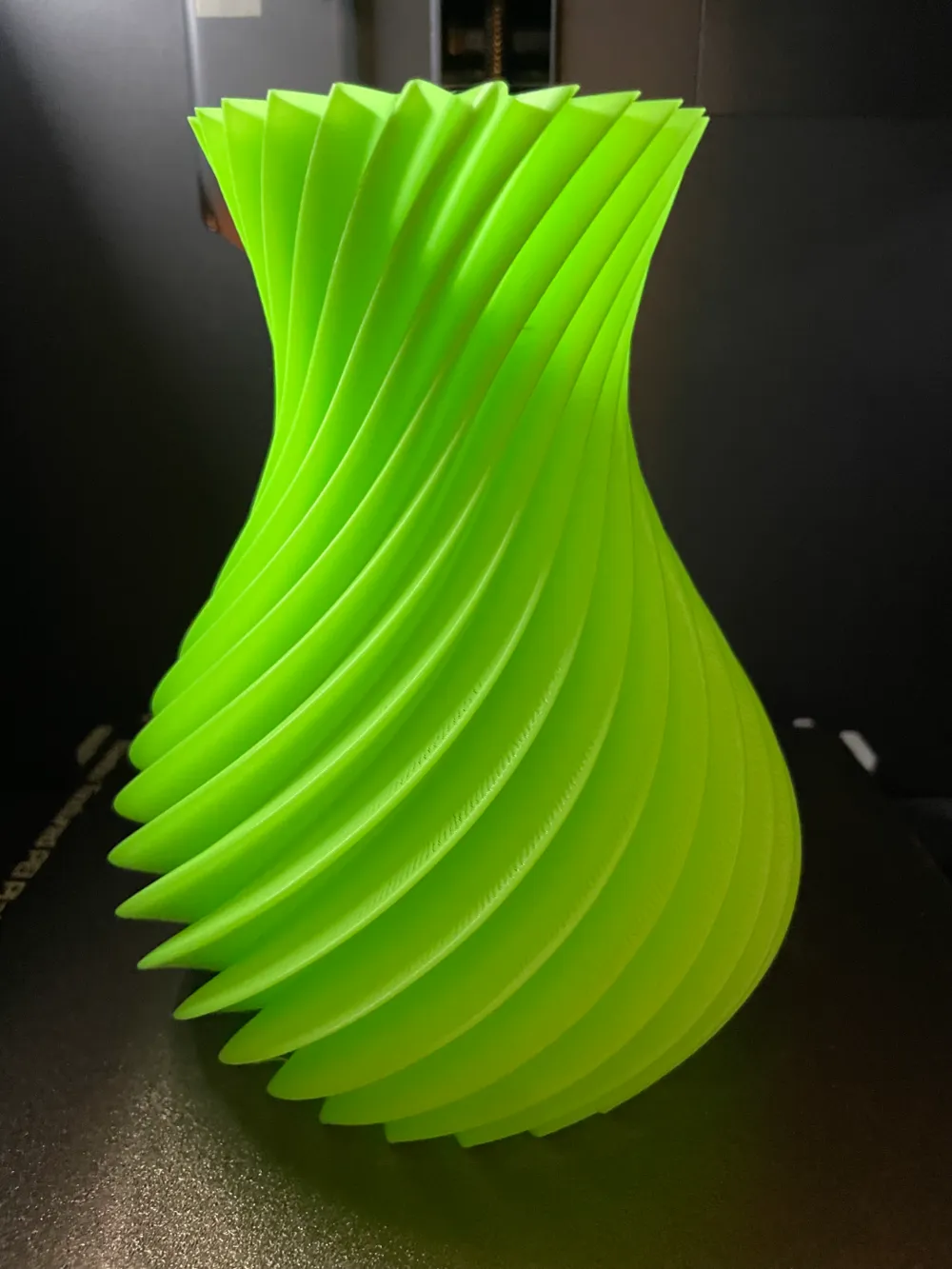 Classic Wavy Vase by MunkyCream - MakerWorld