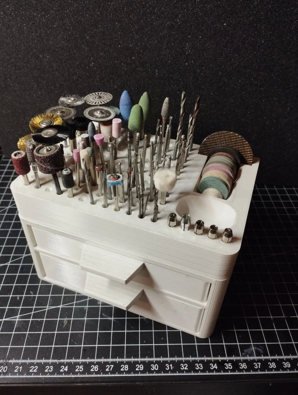 Dremel organizer with drawers by Akatrent - MakerWorld