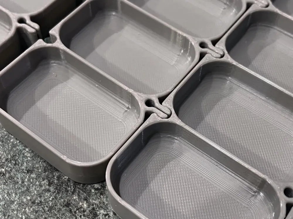 Lock Together Screw Trays by sweatyfox by Emil nyland lund - MakerWorld