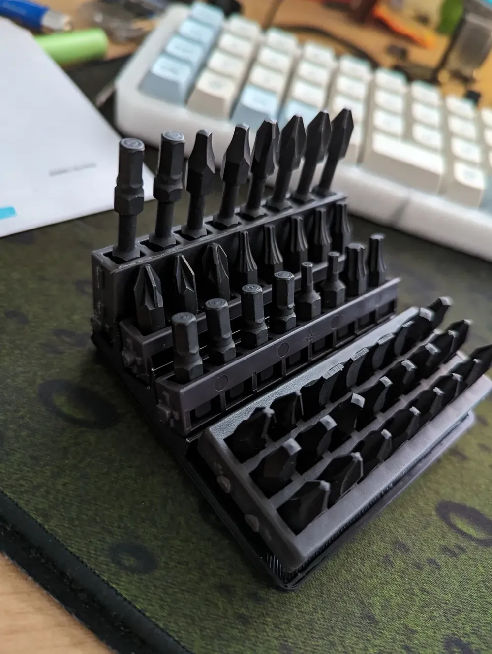 Gridfinity - Ryobi Hex Bit Holder by tsarrr - MakerWorld