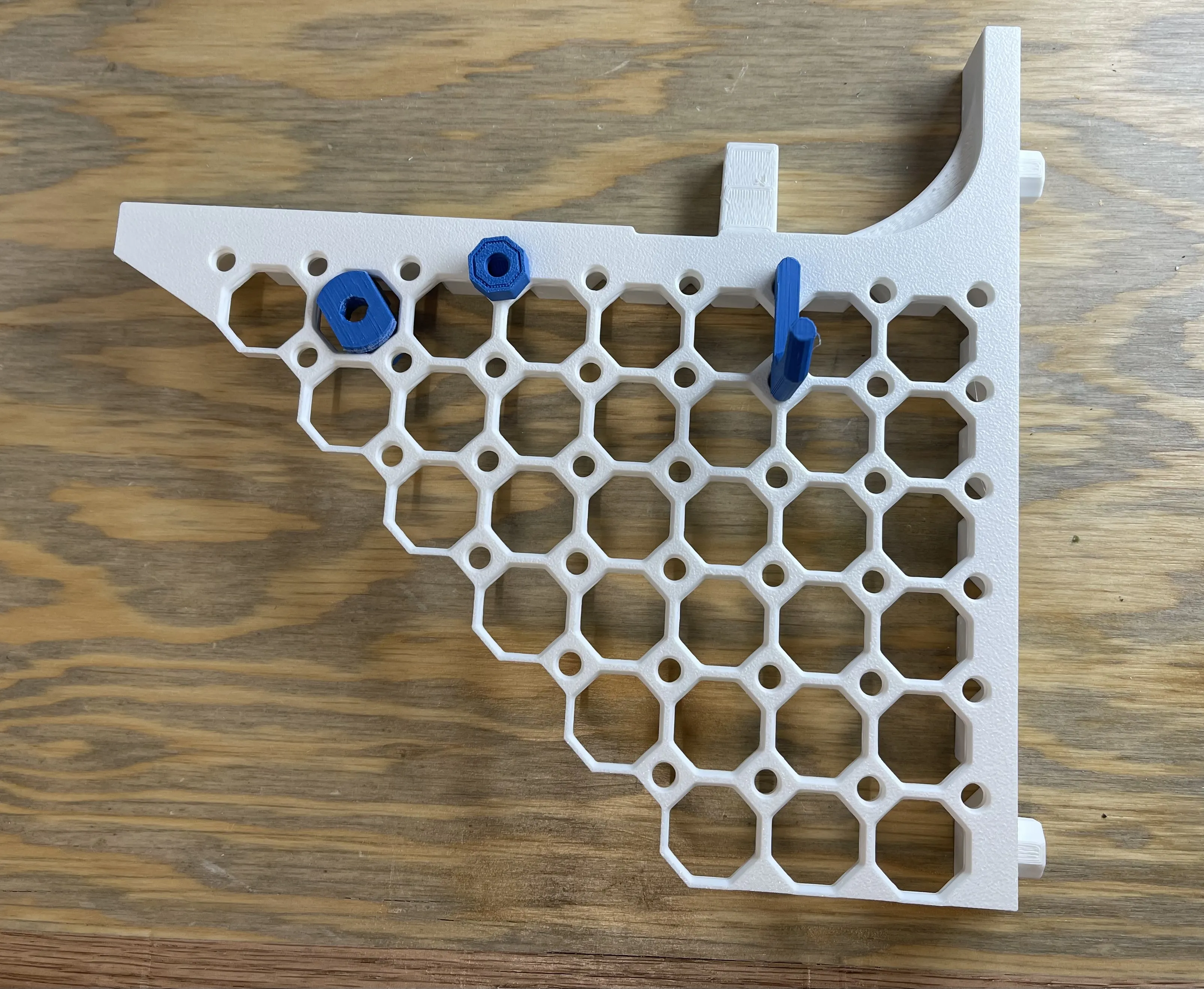 Multiboard AMS Shelf and Build Plate Holder by RenrafAK - MakerWorld