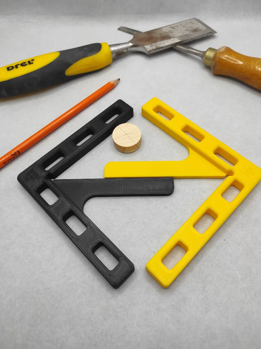 Wood worker's center finder for carpentry by kikaster6 - MakerWorld