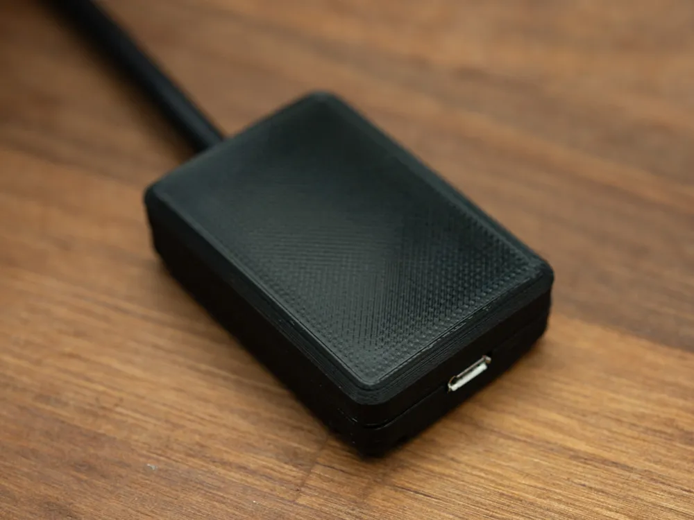 Small Raspberry Pi Pico case with cable retainer by flummer - MakerWorld