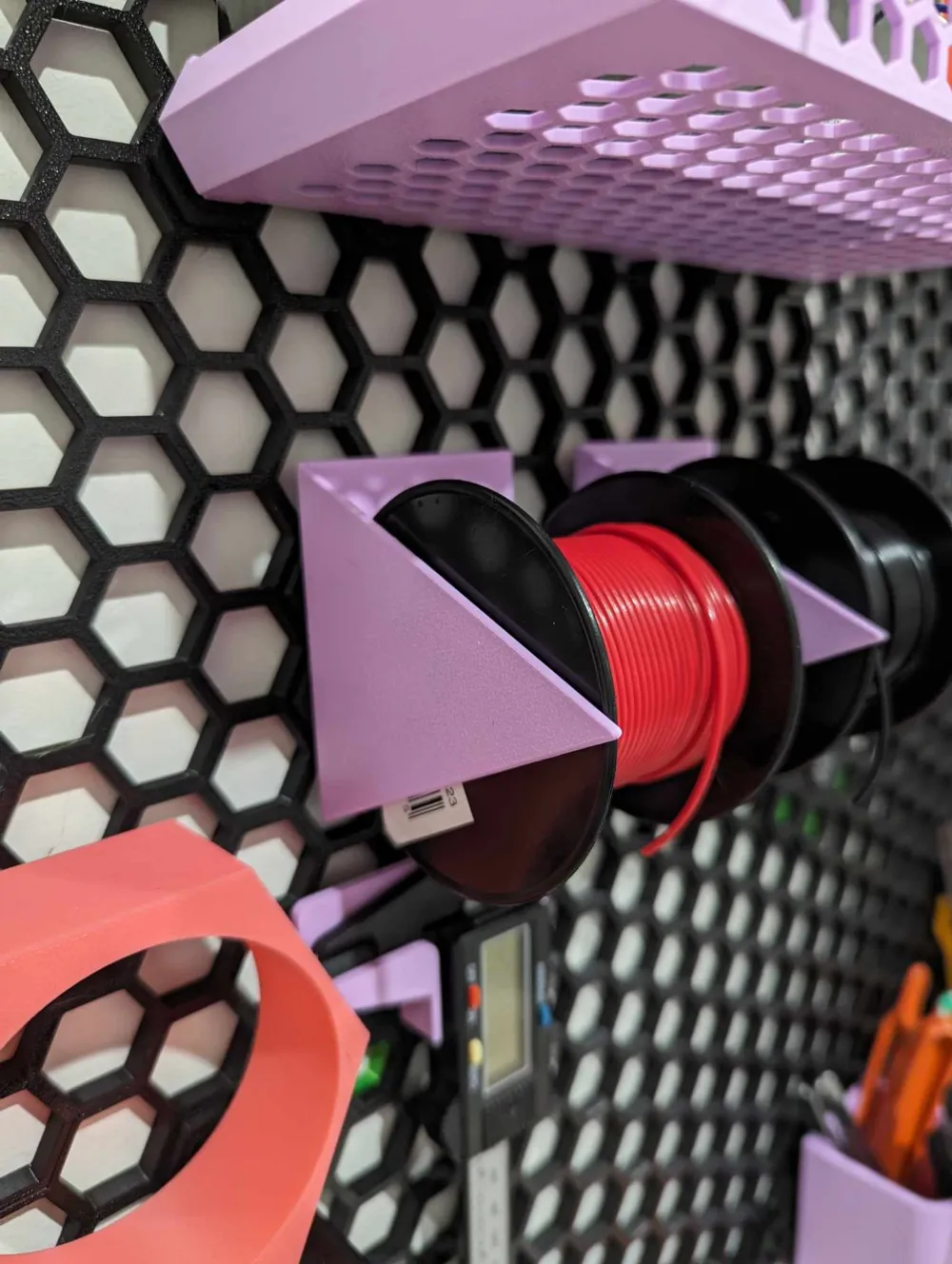Hobby Wire Spool Holder for HoneyComb Storage Wall by SCDDesigns ...