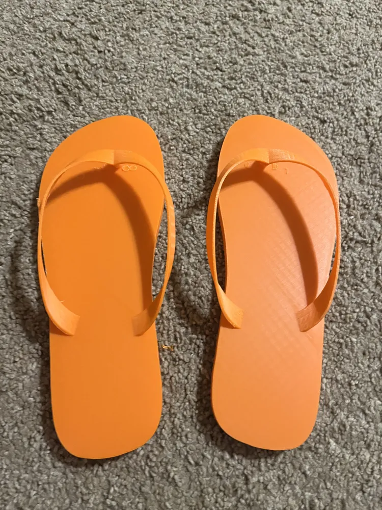 Printable flip-flops by Kaleb08 - MakerWorld