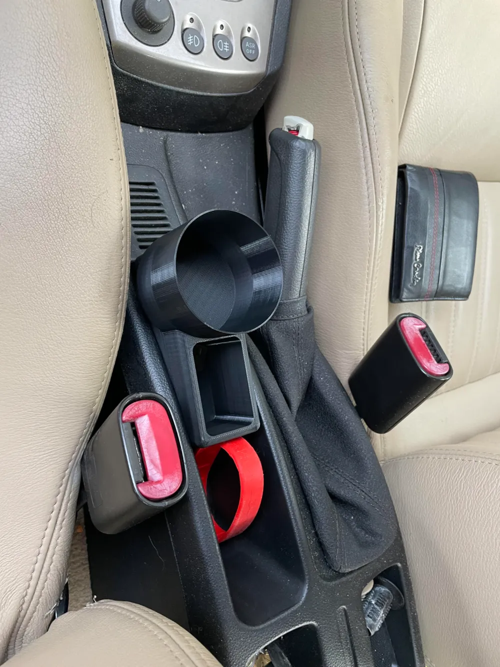 cup holder (alfa romeo 156) by andraz - MakerWorld