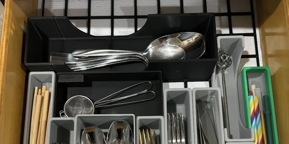 Gridfinity Silverware Drawer 7x2 Remixed by Pink Narwhal - MakerWorld