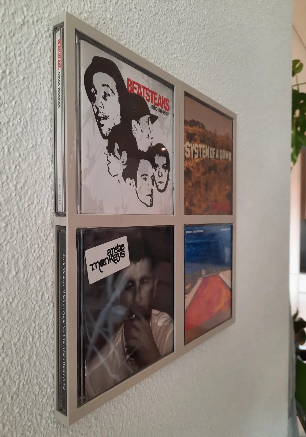 CD Wall Mount Decoration - Free 3D Print Model - MakerWorld