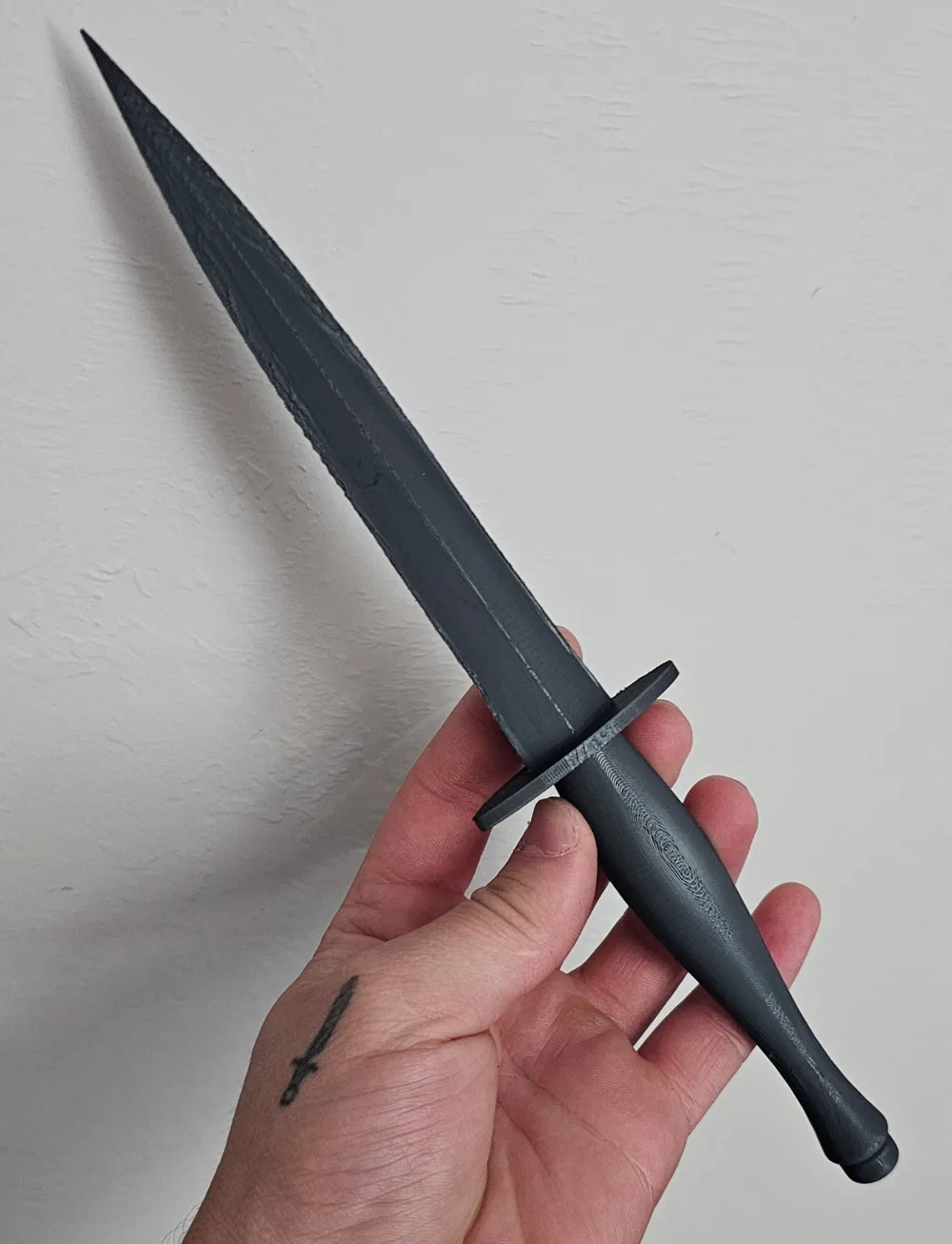 Knife/dagger by J138 - MakerWorld