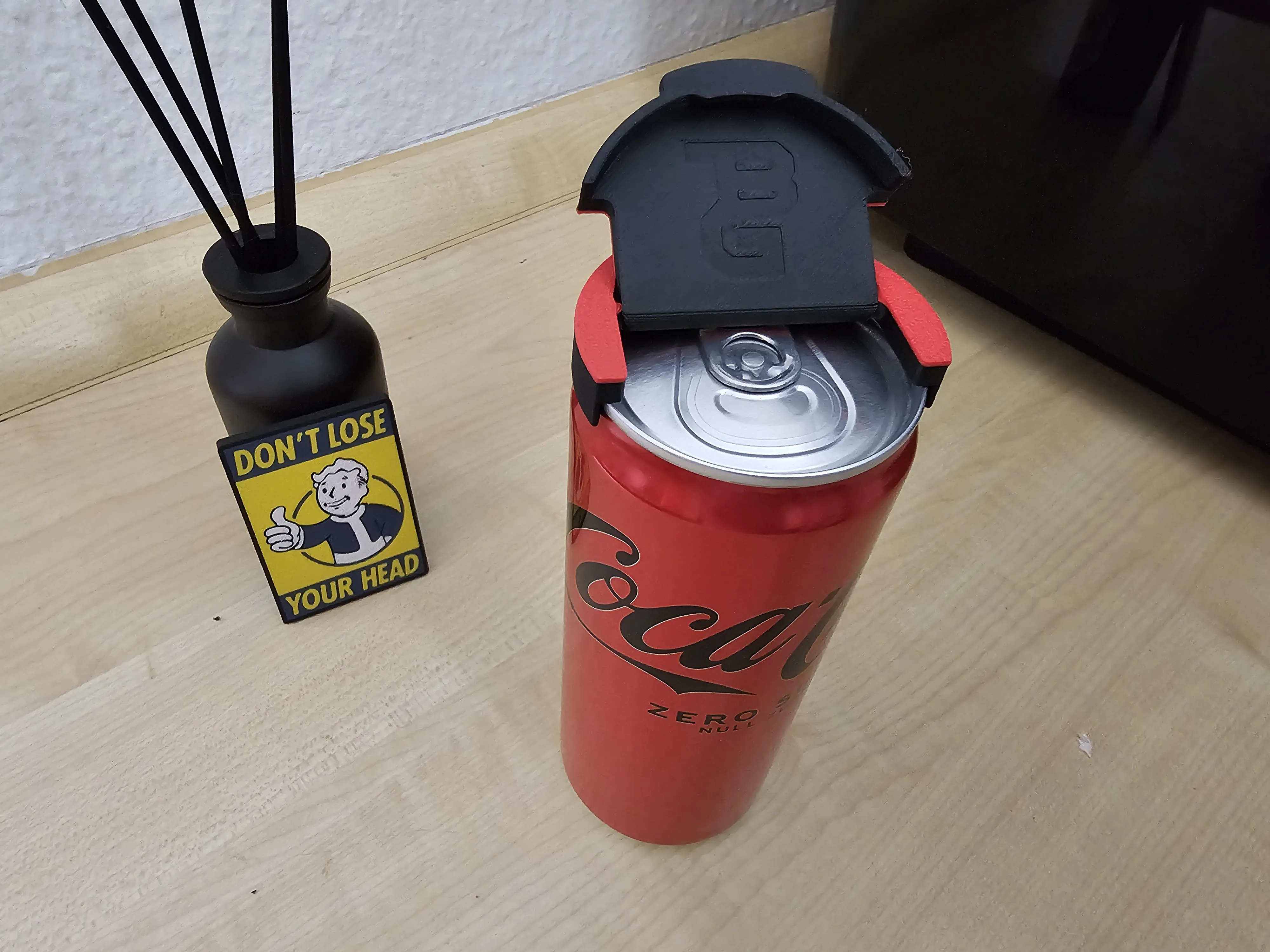 Can lid -NUKA COLA- - Free 3D Print Model - MakerWorld