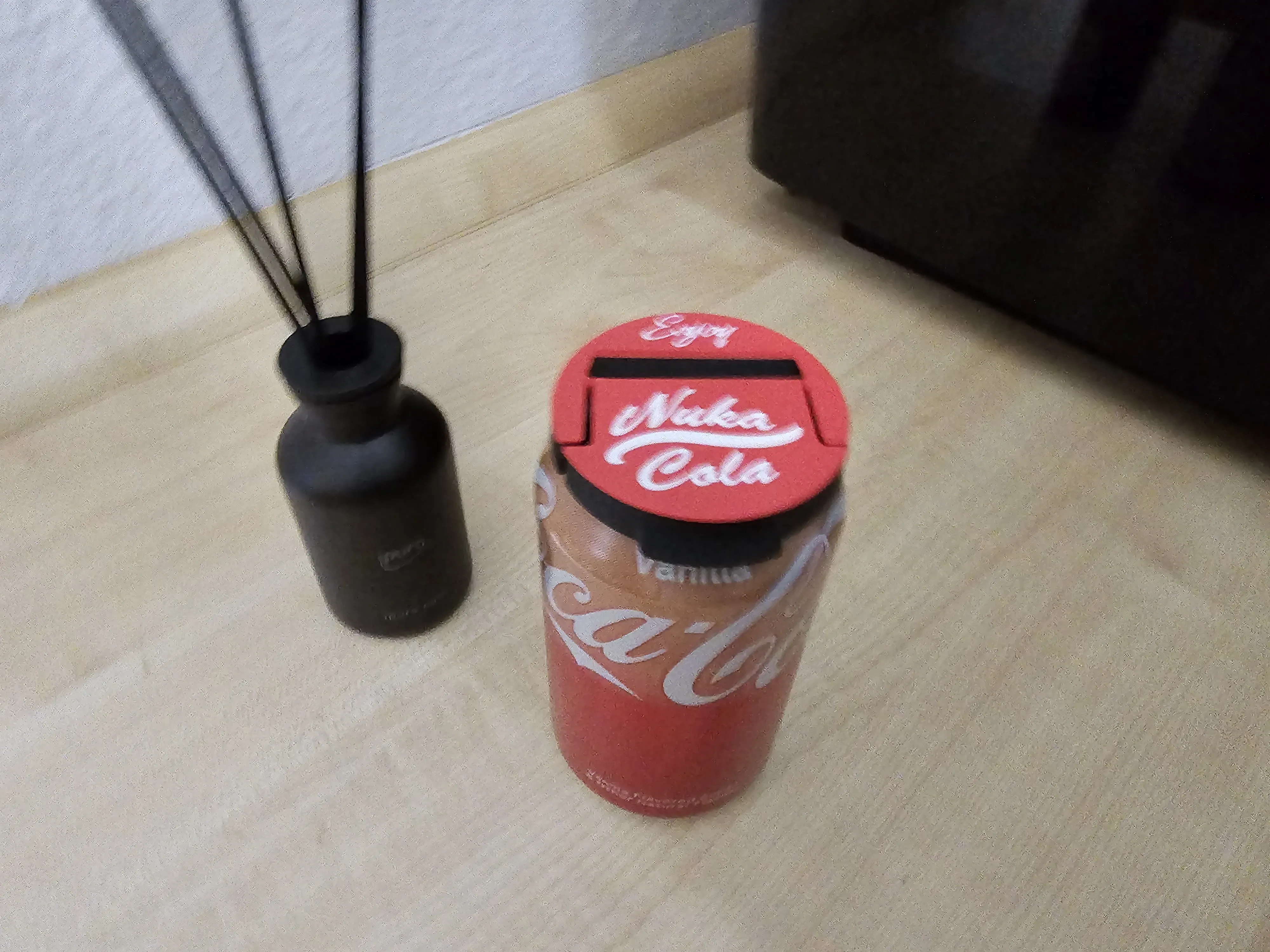 Can lid -NUKA COLA- - Free 3D Print Model - MakerWorld