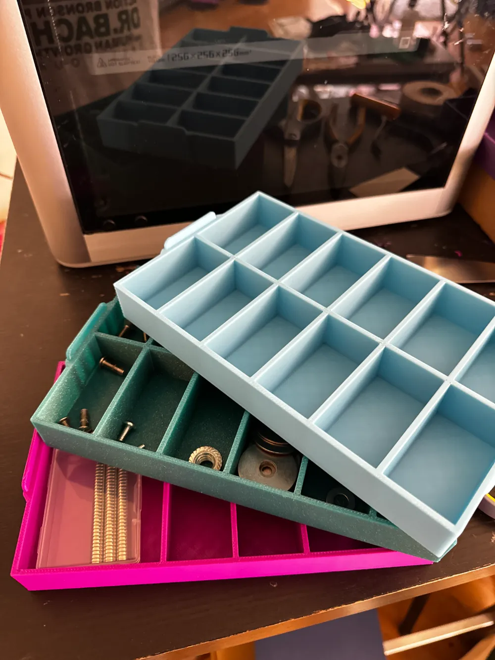 Stackable Parts Trays 4 or 12 compartments by Frankie Biordi - MakerWorld