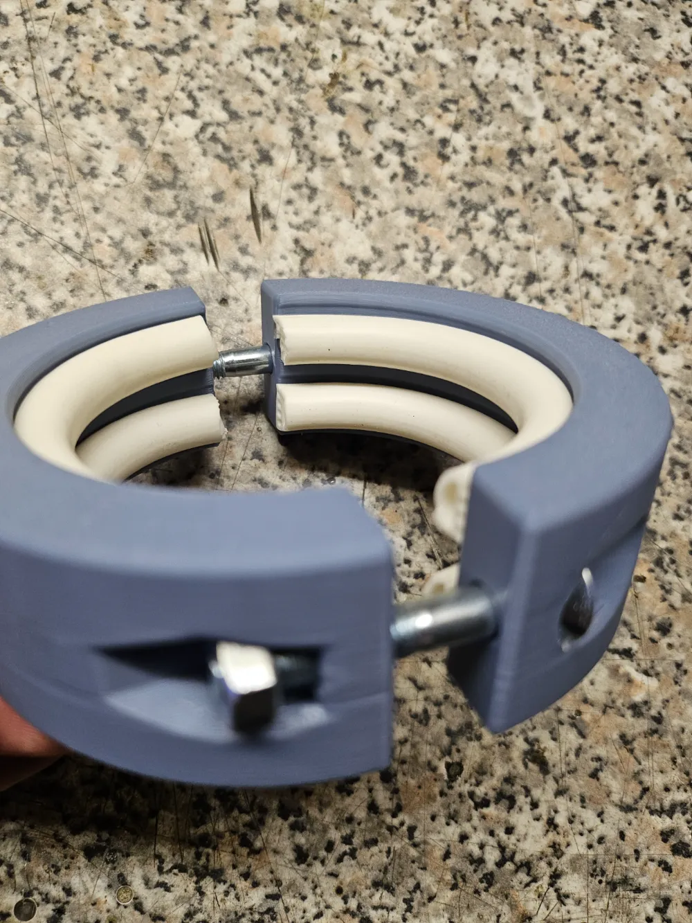 Spray can paint shaker cordless screwdriver by b_m.21 MakerWorld ...