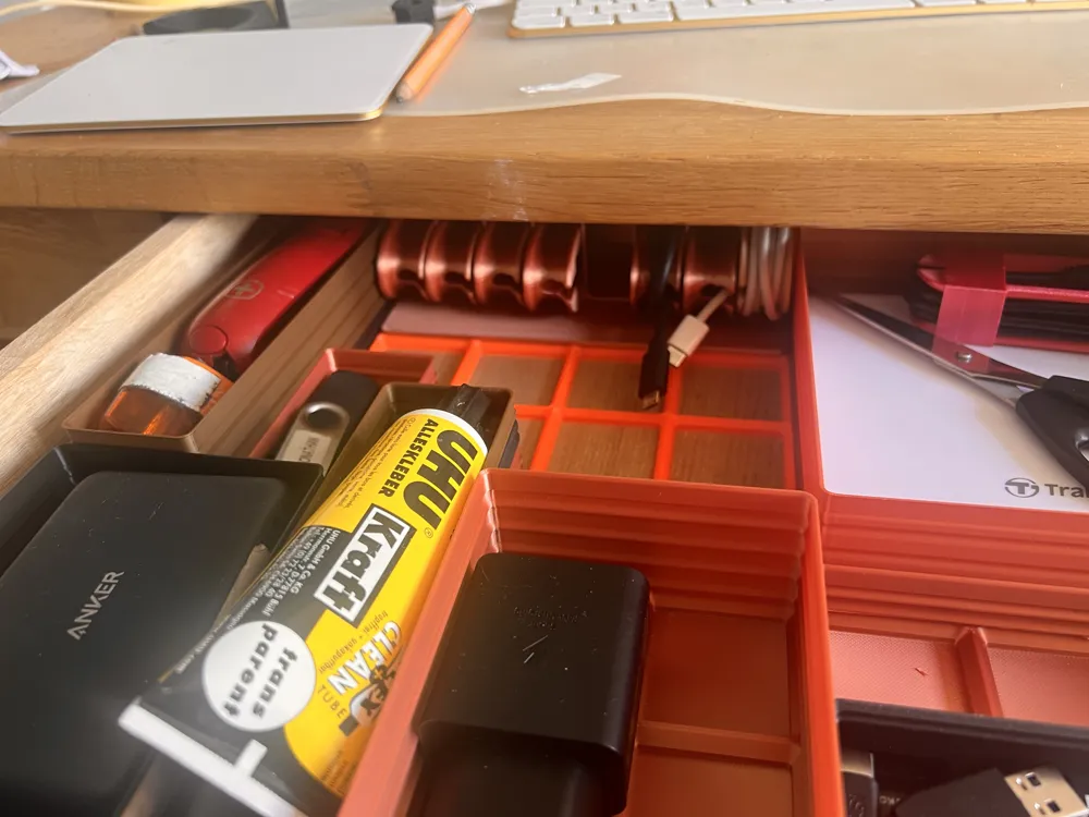 USB Cable Storage Organizer + Gridfinity sideways Remixed by Jonathan ...