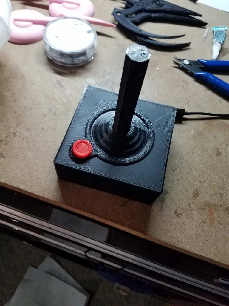 80s Joystick by Tech_Outreach - MakerWorld