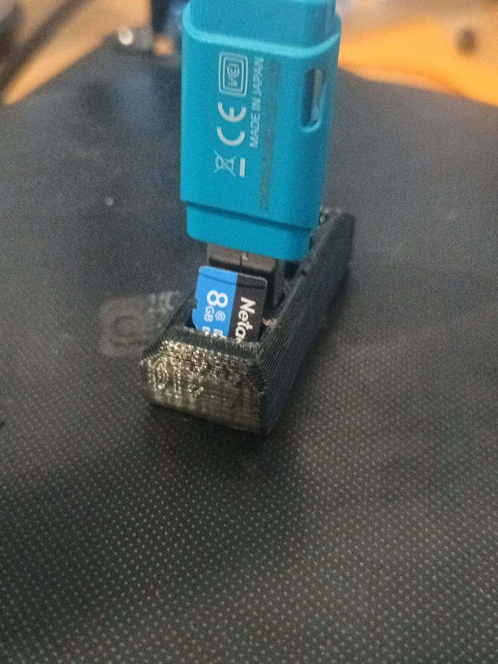 simple USB holder by theLizardGuy - MakerWorld