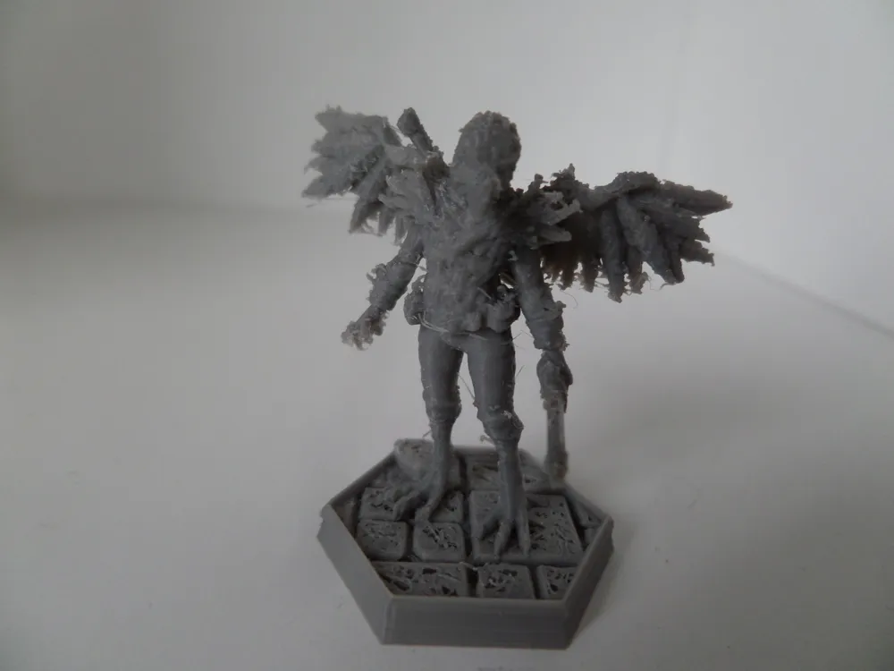 Dungeons & Dragons Ravenfolk warrior miniature by The_Lightntng_Duck ...