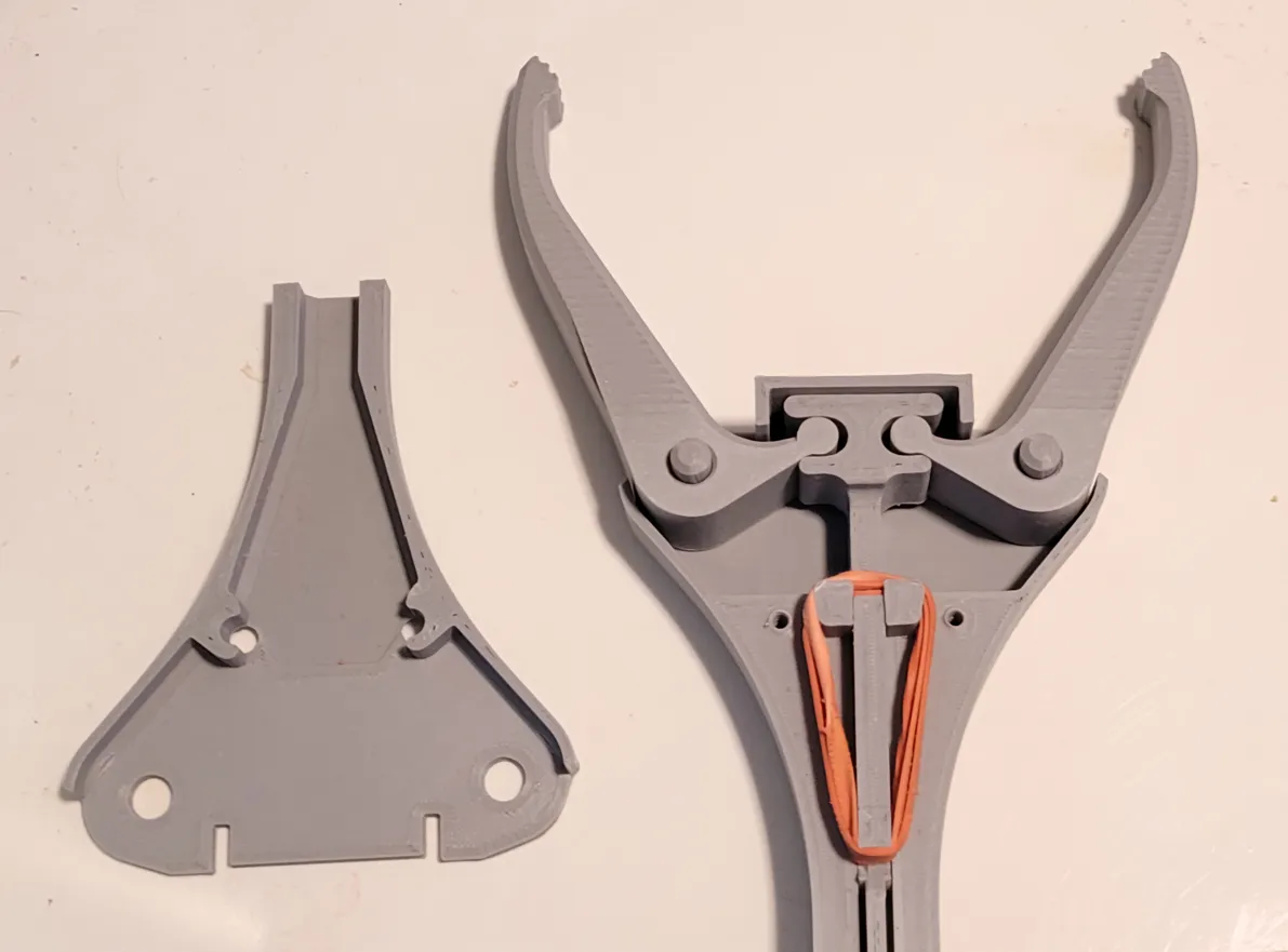 Extendo Grabber! 3D Printable and Customizable! by COMRADE_ZACH ...
