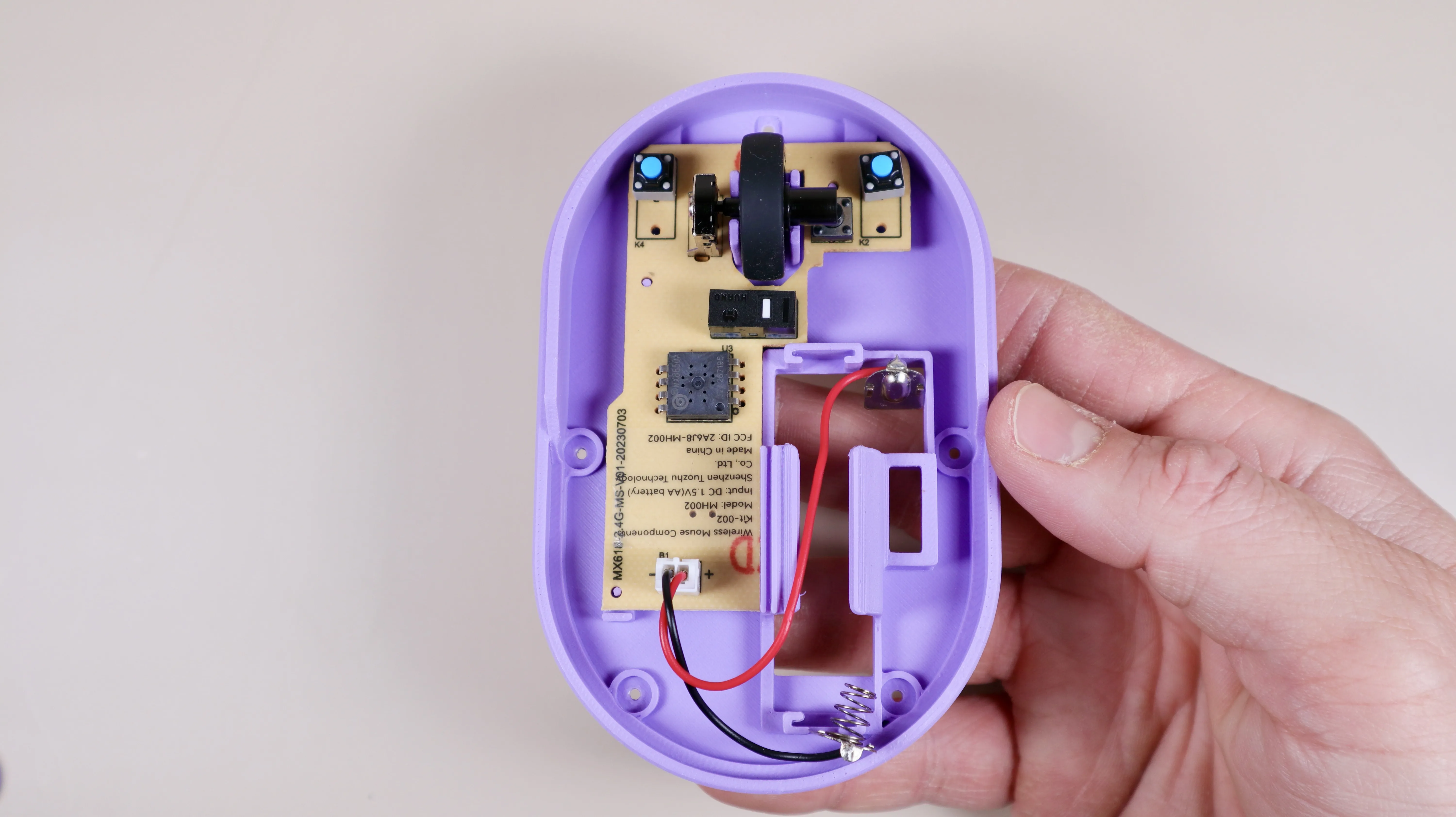 Wireless Color Customizable Mouse - Free 3D Print Model - MakerWorld