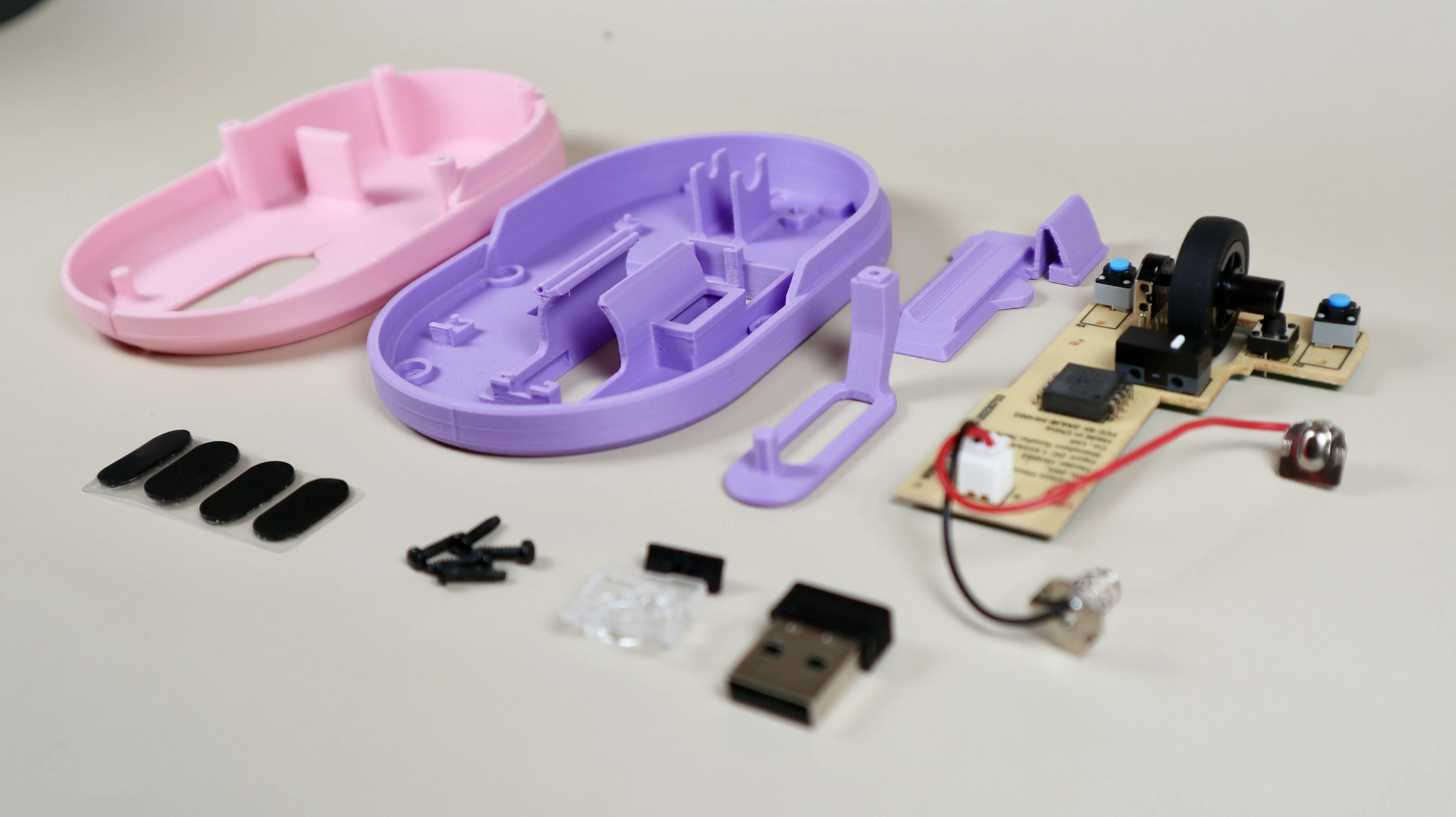 Wireless Color Customizable Mouse - Free 3D Print Model - MakerWorld