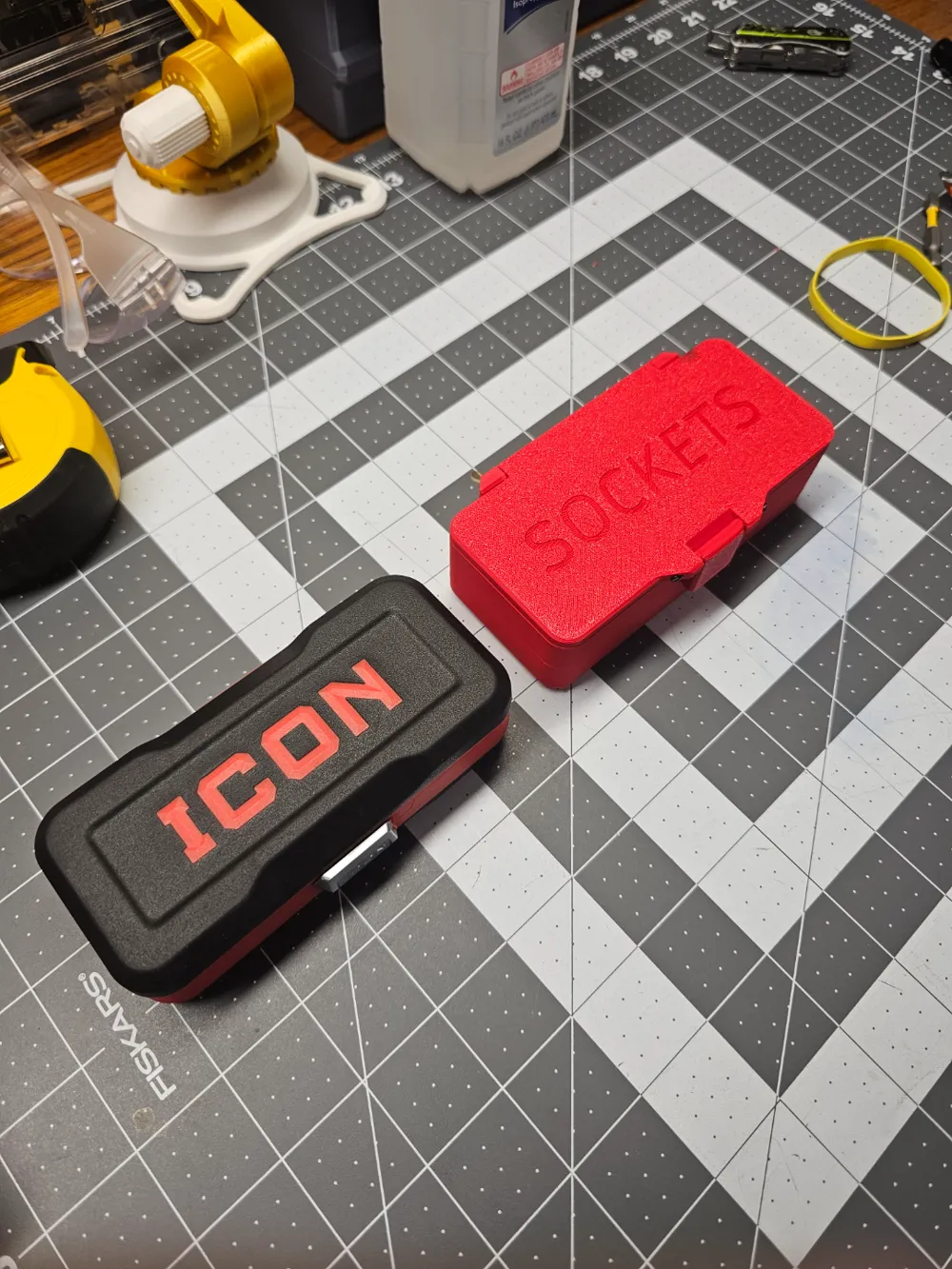 Hinged Lid Box for SAE/Metric 1/4" drive sockets by Phil-laments ...