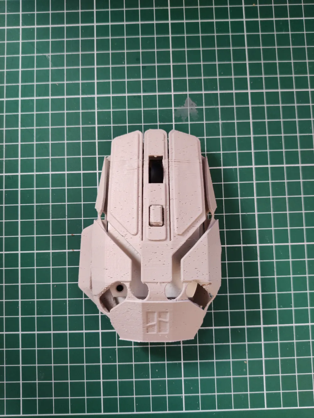 Futuristic Computer mouse BambuLab Wireless mouse by PashionFruit ...