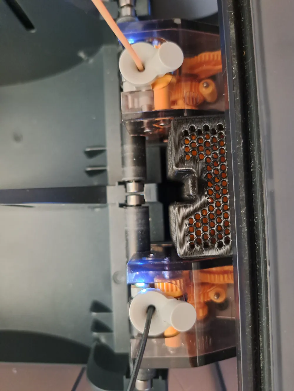 AMS DryBox For silica (2mm+) in the AMS System by j.luze - MakerWorld