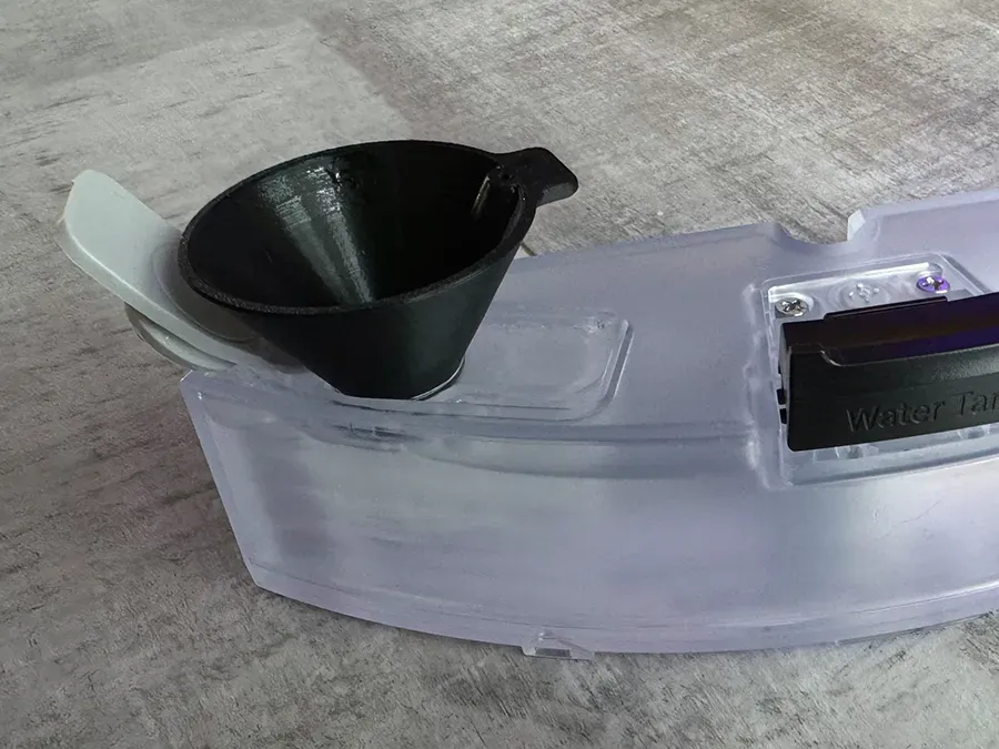 Small Funnel for Vacuum Cleaner Robot (Ø 18mm) by Marcelismus - MakerWorld