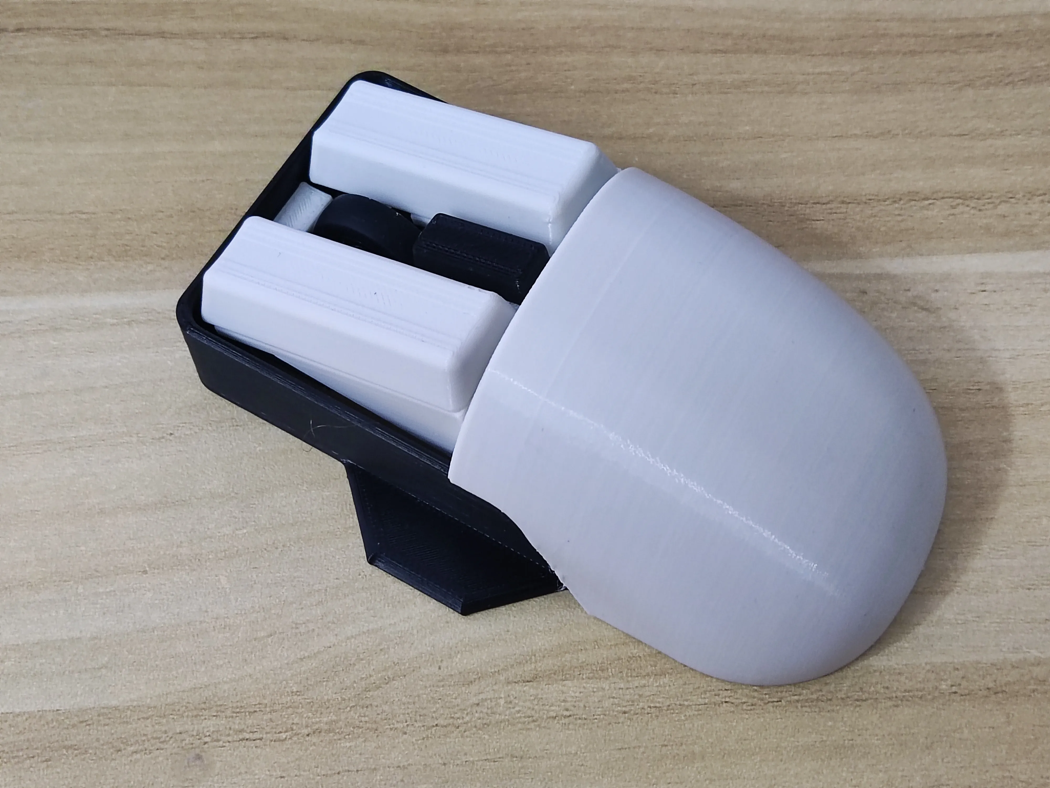 Retro keycap mouse by 青鹿鸽 MakerWorld: Download Free 3D Models