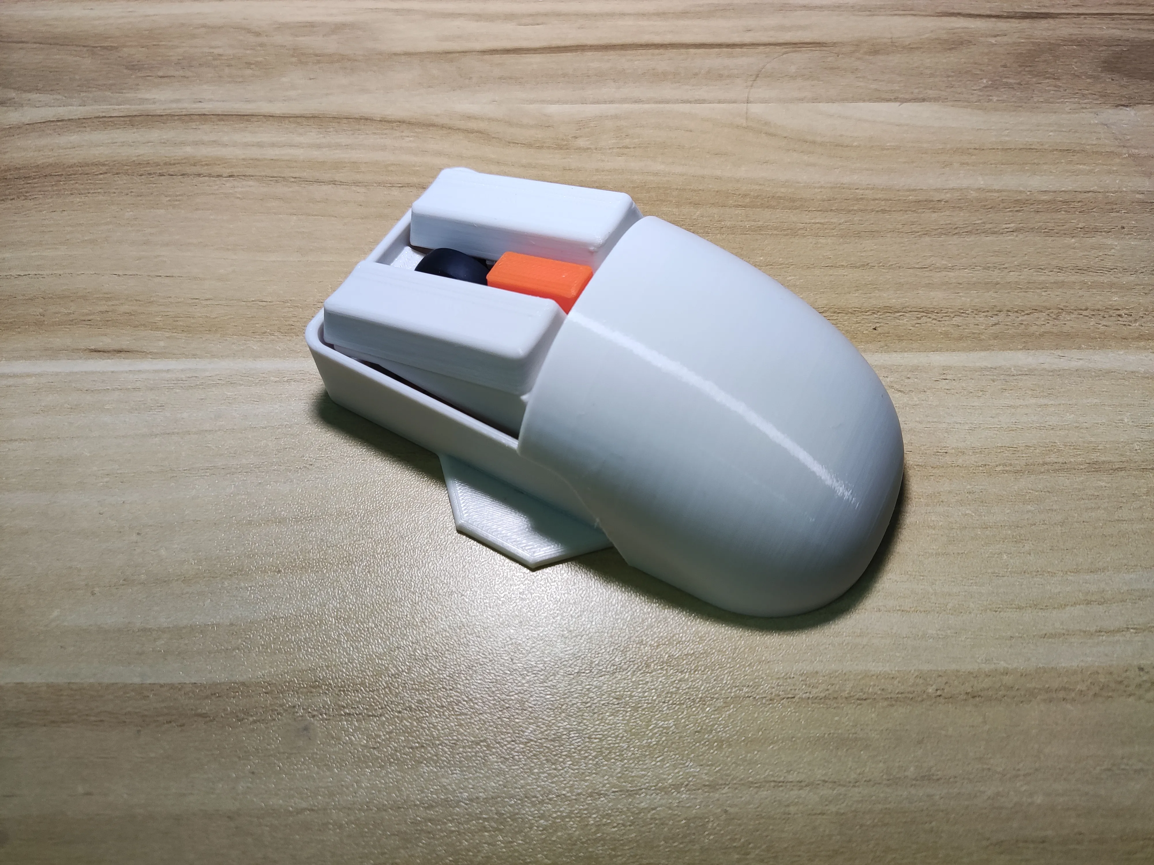 Retro keycap mouse by 青鹿鸽 MakerWorld: Download Free 3D Models