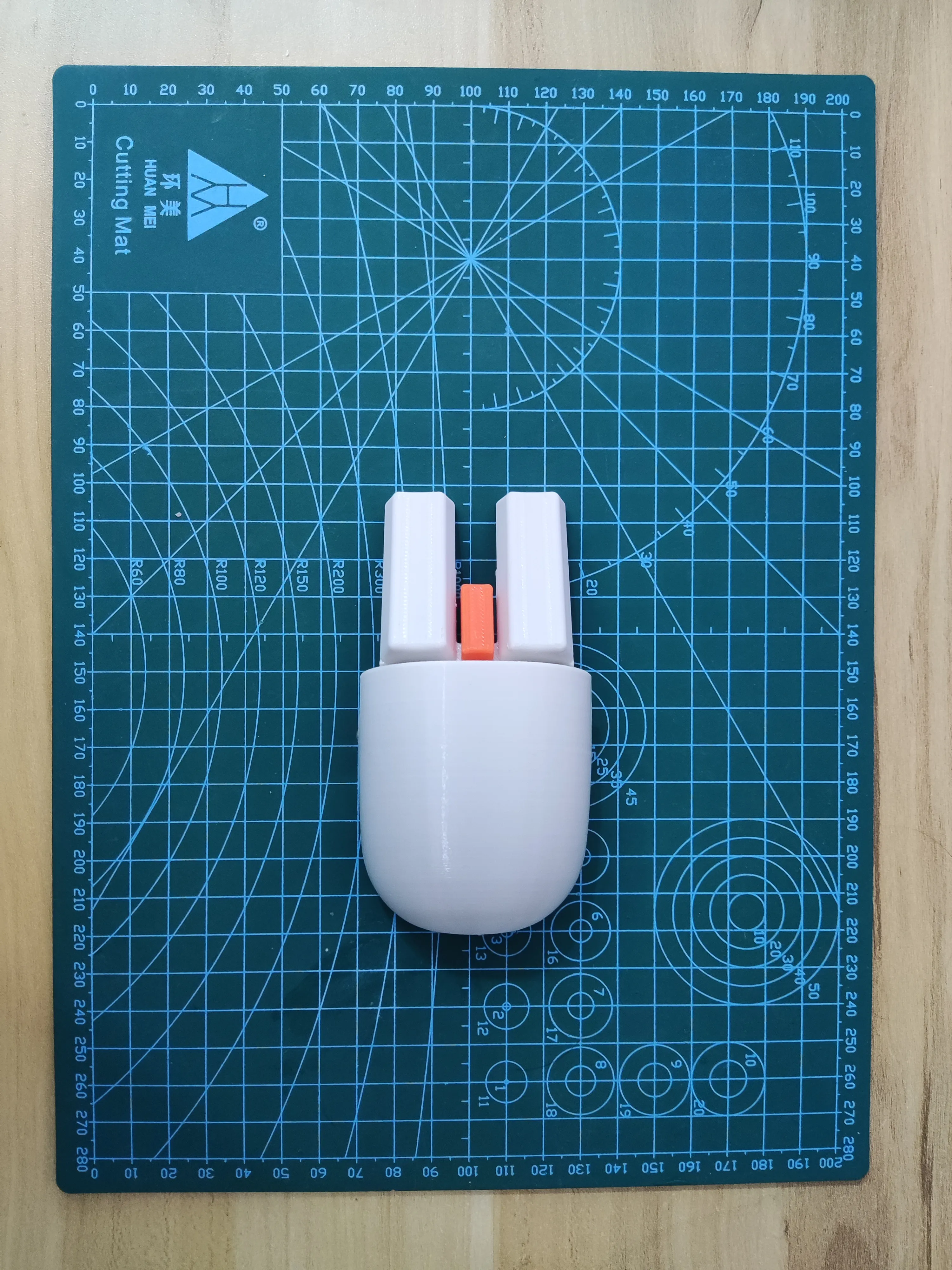 Retro keycap mouse by 青鹿鸽 MakerWorld: Download Free 3D Models