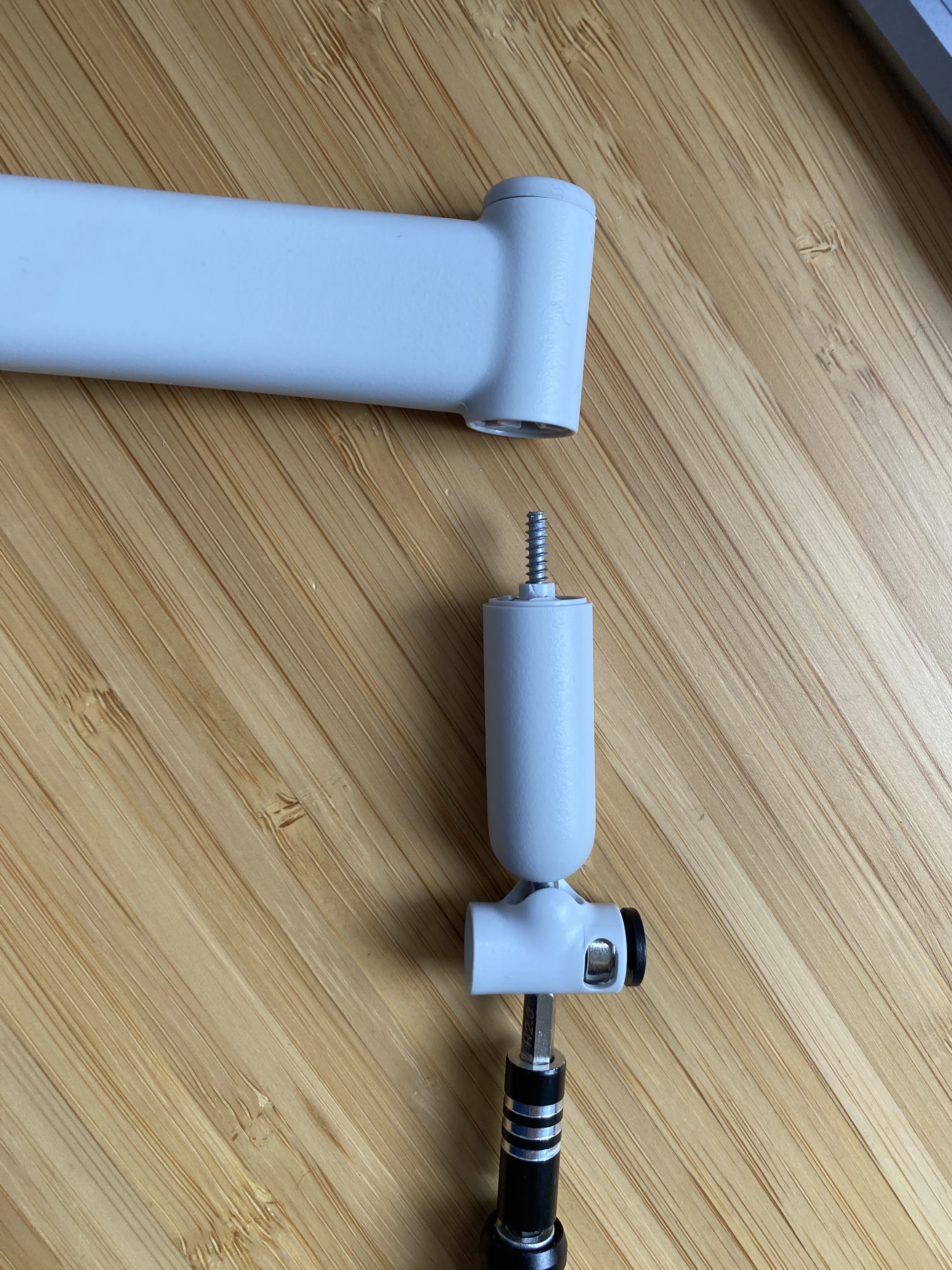 BambuLab A1 back spool holder with Filament guide Remixed by 3D ...