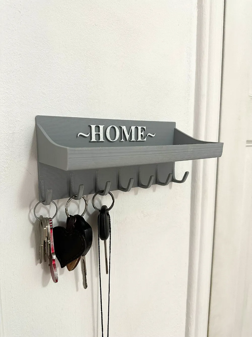 Key hanger with shelf - Free 3D Print Model - MakerWorld