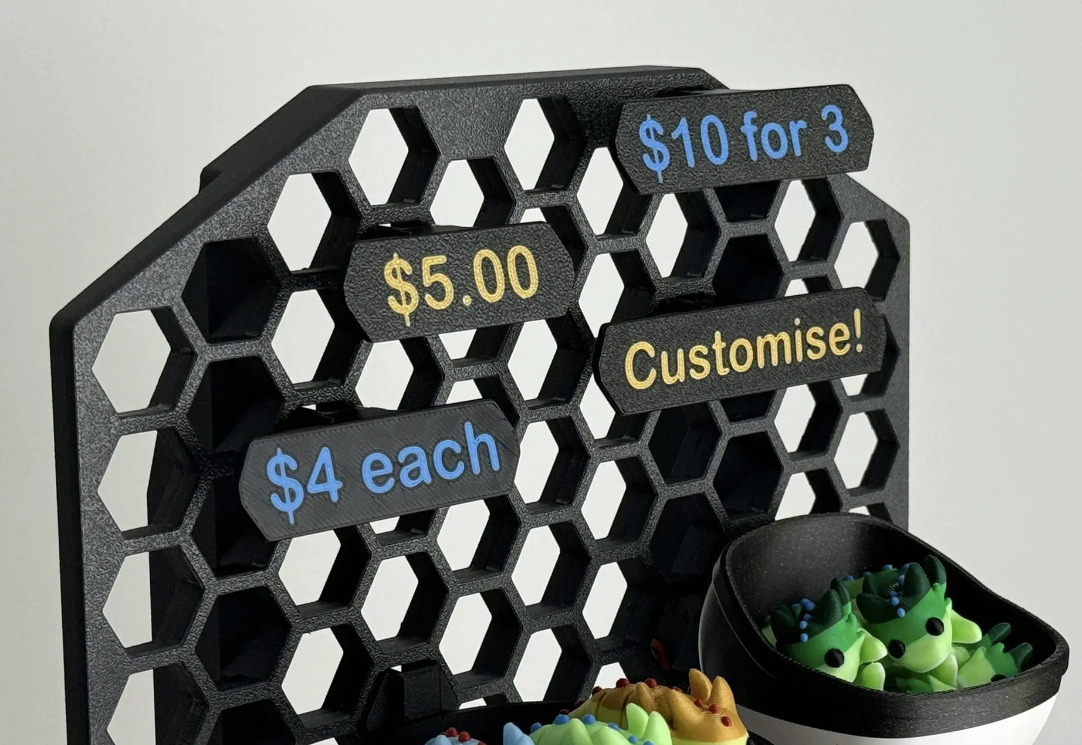 KYZ HSW Display Stand - Medium Remixed by KYZ Design - MakerWorld