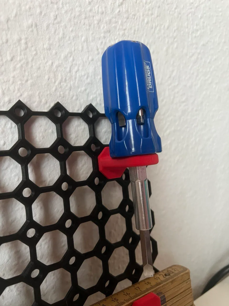 Multiboard Screwdriver mount 12 mm opening Hex 1x1 by Piet MakerWorld: Download Free 3D Models