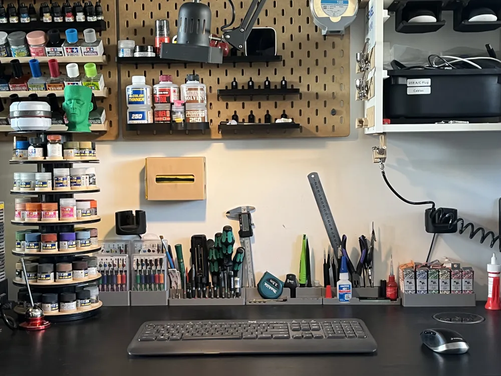 Desk Tool Organizer 01 by Chaoming Li - MakerWorld