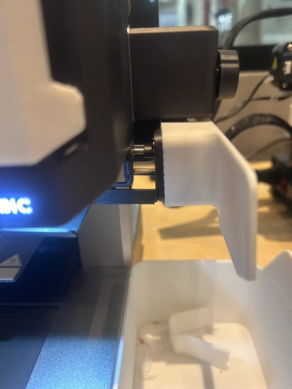 purge wiper attachment and bin by DuckDoCad - MakerWorld