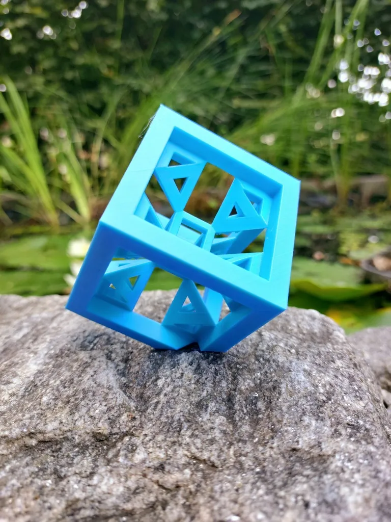 Tesseract cube decoration by Kutnohormac - MakerWorld