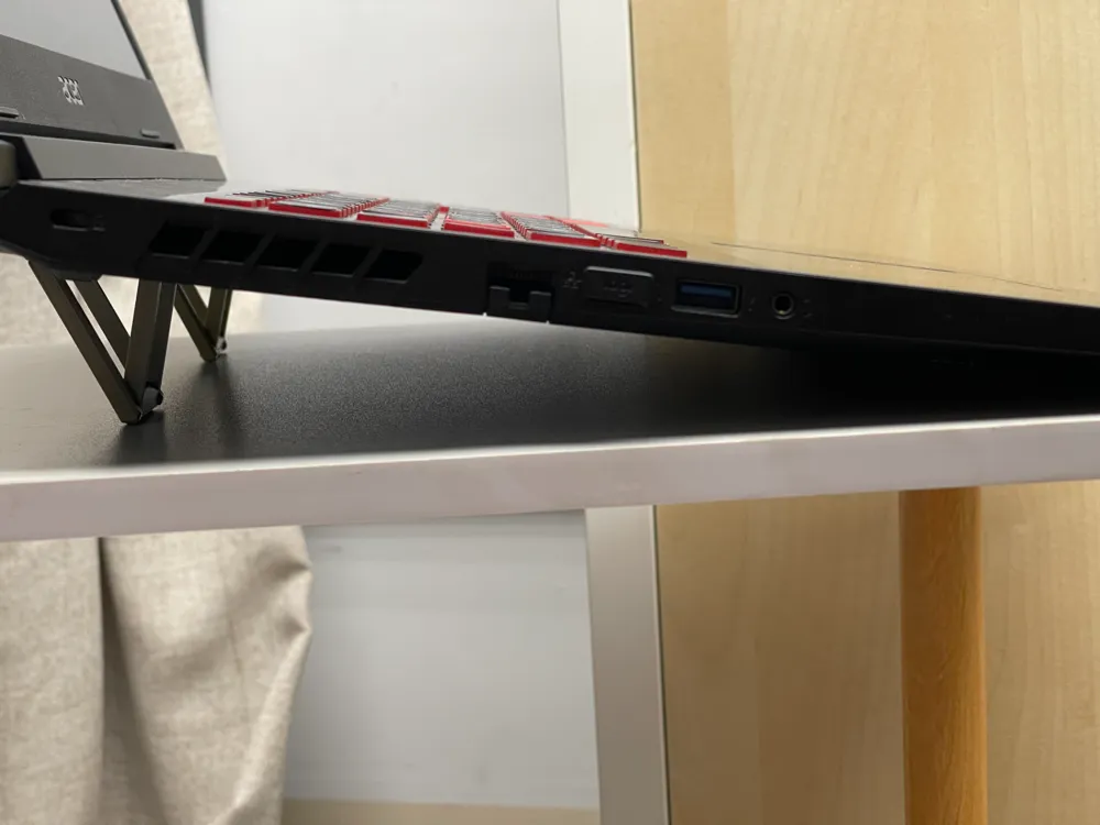 Foldable Laptop Stand(Phone Stand)/ Print-in-place by Howard Ni ...