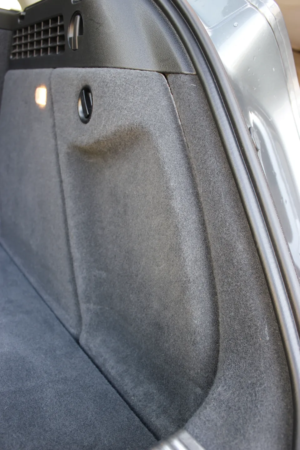 Audi trunk clipboard plastic by Film Team - MakerWorld